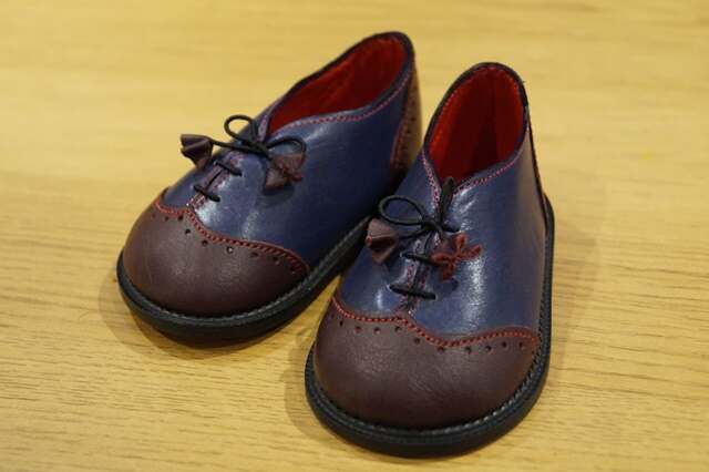 The Little Shoemaker - The Shoe Snob