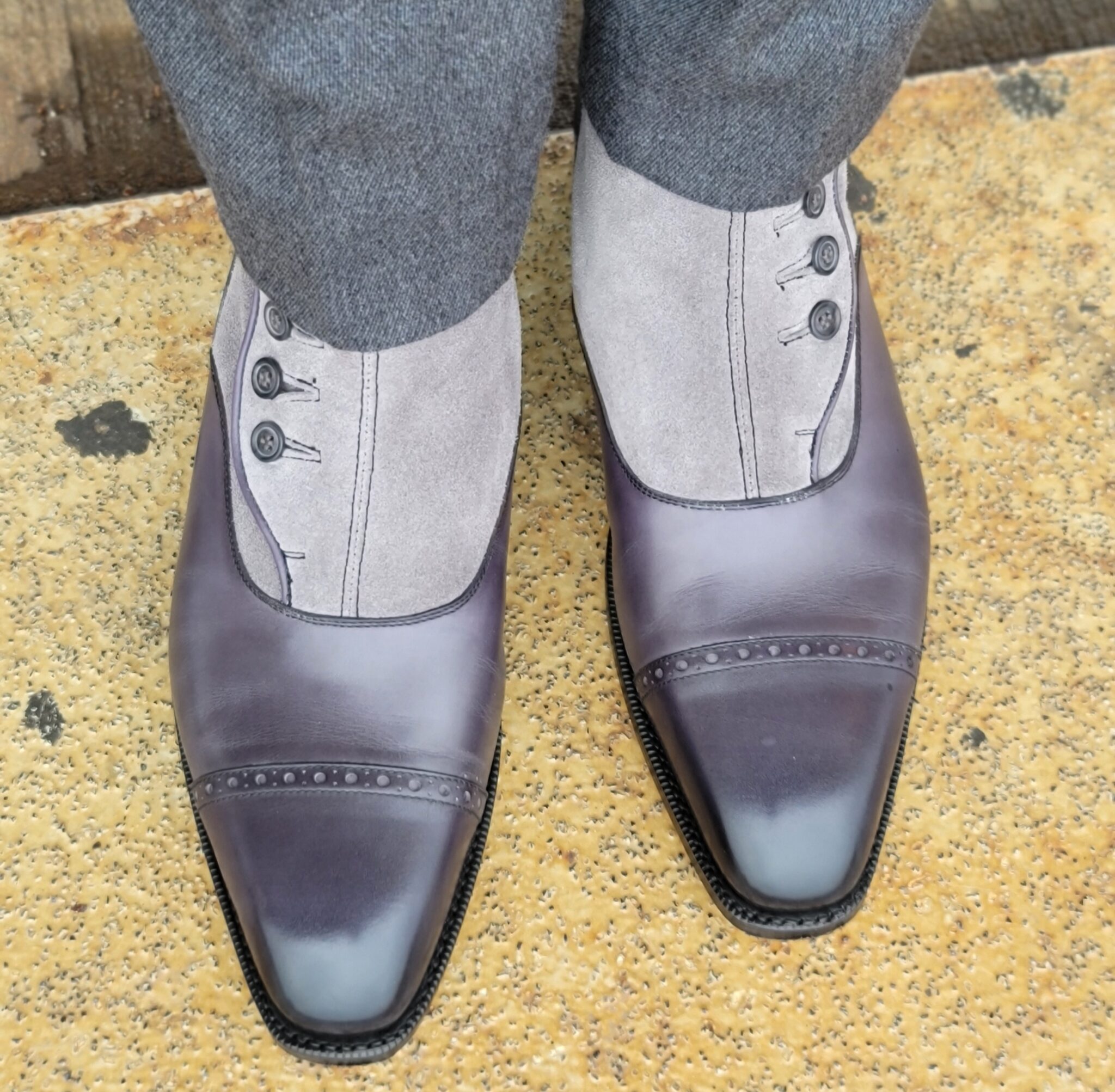 A Guide to Leather Creasing